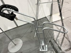 【ダイケン】サイクルスタンド 独立式スタンド CS-H-SR（ロック付き） | 自転車スタンドの通販エクストリム